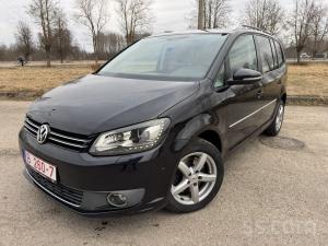 Melns Volkswagen Touran 2011 Ogre, ar dzinēja tilpumu 2.00 L un nobraukumu 222 tūkst. km par 7500 €, foto 5 vietnē AUTOMOTO.COM.LV