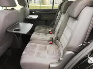 Black Volkswagen Touran 2011 in Saldus, with an engine capacity of 1.40 L and mileage of 207 thousand km for 6500 €, photo 9 on AUTOMOTO.COM.LV