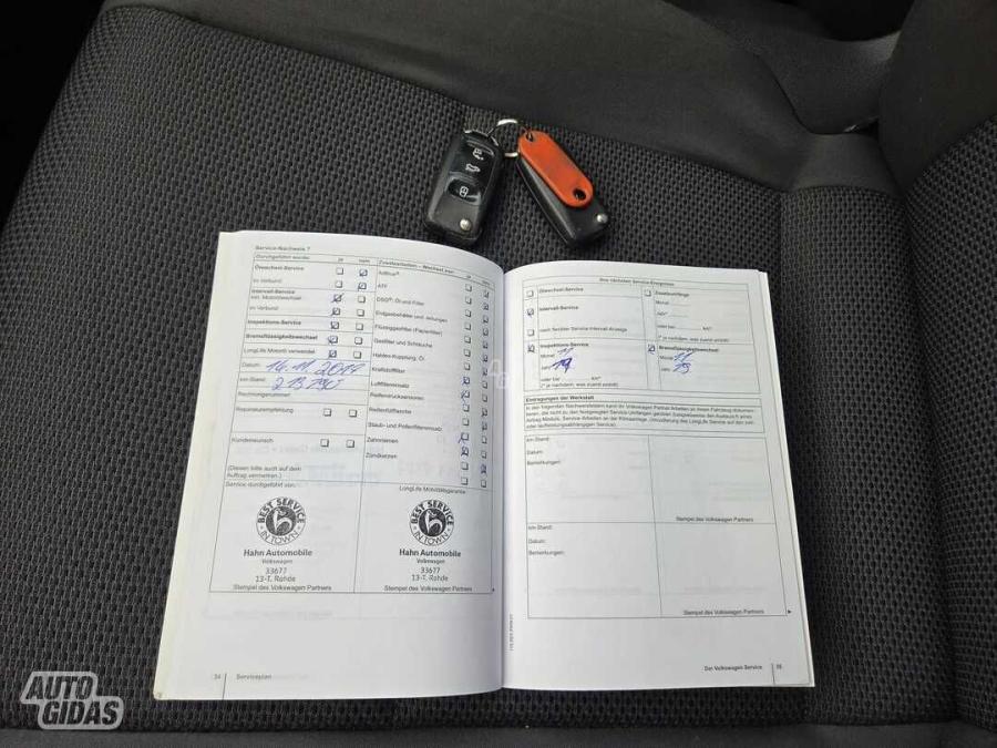 Черный Фольксваген Туран 2011 в Вильнюс, объемом двигателя 1.60 л и пробегом 249 тыс. км за 5350 €, фото 36 на AUTOMOTO.COM.LV