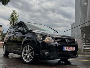 Melns Volkswagen Touran 2011 Kauņa, ar dzinēja tilpumu 1.60 L un nobraukumu 233 tūkst. km par 6100 €, foto 11 vietnē AUTOMOTO.COM.LV
