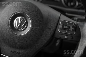 Black Volkswagen Touran 2011 in Riga, with an engine capacity of 2.00 L and mileage of 319 thousand km for 5490 €, photo 20 on AUTOMOTO.COM.LV