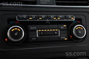 Black Volkswagen Touran 2011 in Riga, with an engine capacity of 2.00 L and mileage of 319 thousand km for 5490 €, photo 23 on AUTOMOTO.COM.LV