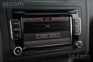 Black Volkswagen Touran 2011 in Riga, with an engine capacity of 2.00 L and mileage of 319 thousand km for 5490 €, photo 25 on AUTOMOTO.COM.LV