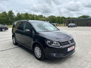 Melns Volkswagen Touran 2011 Klaipėda, ar dzinēja tilpumu 1.60 L un nobraukumu 289 tūkst. km par 5200 €, foto 7 vietnē AUTOMOTO.COM.LV