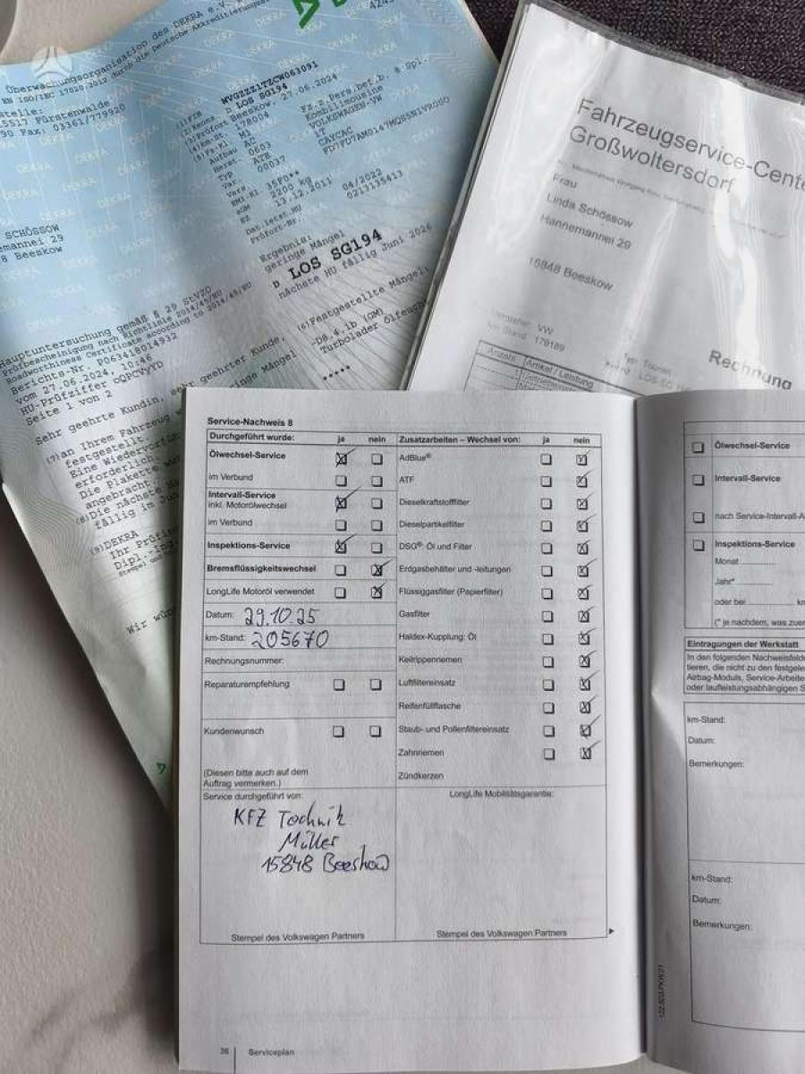 Черный Фольксваген Туран 2011 в Кедайняй, объемом двигателя 1.60 л и пробегом 213 тыс. км за 5700 €, фото 18 на AUTOMOTO.COM.LV