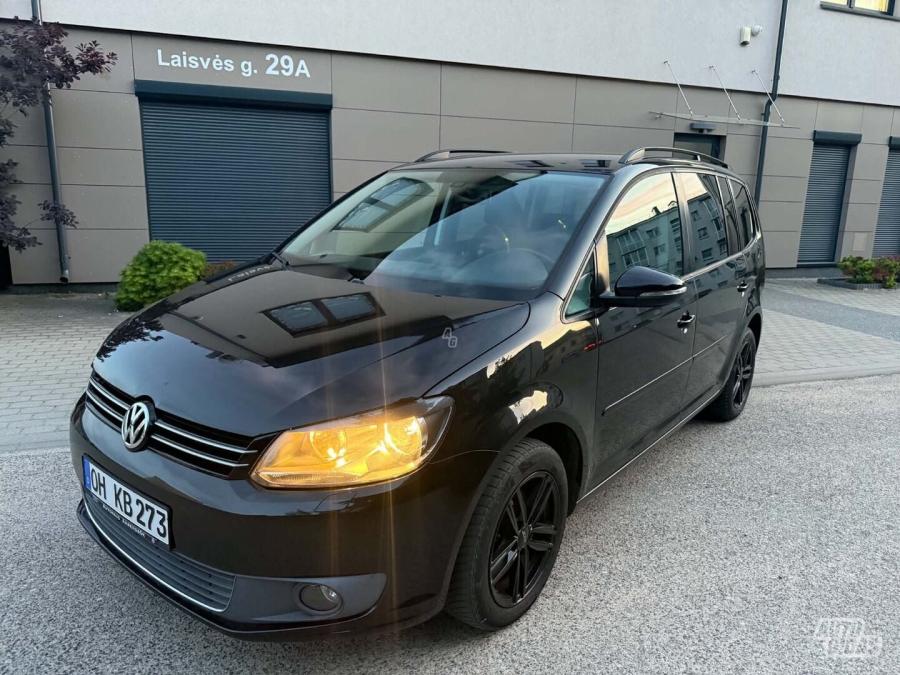 Melns Volkswagen Touran 2011 Mažeikiai, ar dzinēja tilpumu 1.60 L un nobraukumu 274 tūkst. km par 5350 €, foto 19 vietnē AUTOMOTO.COM.LV