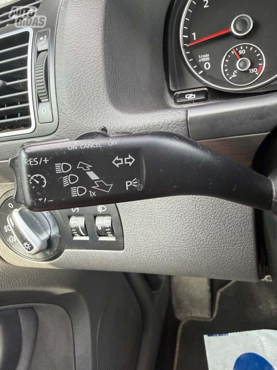 Melns Volkswagen Touran 2011 Mažeikiai, ar dzinēja tilpumu 1.60 L un nobraukumu 274 tūkst. km par 5350 €, foto 26 vietnē AUTOMOTO.COM.LV