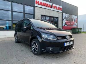 Black Volkswagen Touran 2011 in Cesis, with an engine capacity of 1.60 L and mileage of 283 thousand km for 6600 €, photo 4 on AUTOMOTO.COM.LV