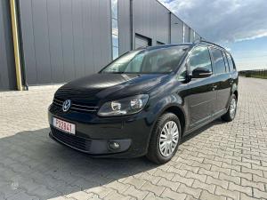Melns Volkswagen Touran 2011 Klaipėda, ar dzinēja tilpumu 1.60 L un nobraukumu 289 tūkst. km par 4990 €, foto 3 vietnē AUTOMOTO.COM.LV
