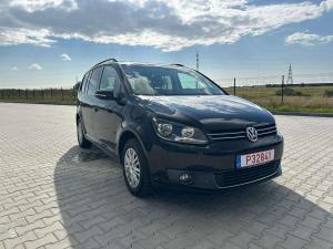 Melns Volkswagen Touran 2011 Klaipėda, ar dzinēja tilpumu 1.60 L un nobraukumu 289 tūkst. km par 4990 €, foto 15 vietnē AUTOMOTO.COM.LV