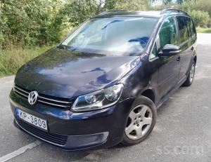 Black Volkswagen Touran 2011 in Valmiera, with an engine capacity of 2.00 L and mileage of 473 thousand km for 2600 €, photo  on AUTOMOTO.COM.LV