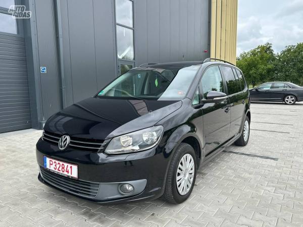 Melns Volkswagen Touran 2011 Klaipėda, ar dzinēja tilpumu 1.60 L un nobraukumu 289 tūkst. km par 5000 €, foto 1 vietnē AUTOMOTO.COM.LV