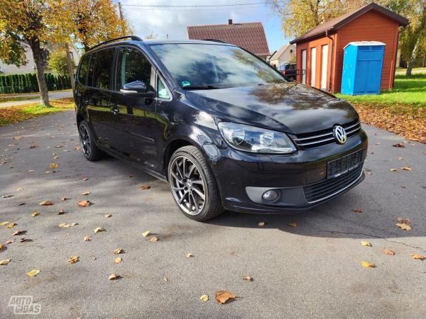 Melns Volkswagen Touran 2011 Kelmė, ar dzinēja tilpumu 2.00 L un nobraukumu 314 tūkst. km par 4850 €, foto 9 vietnē AUTOMOTO.COM.LV