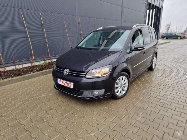 Melns Volkswagen Touran 2012 Viļņa, ar dzinēja tilpumu 1.97 L un nobraukumu 226 tūkst. km par 6599 €, foto 5 vietnē AUTOMOTO.COM.LV