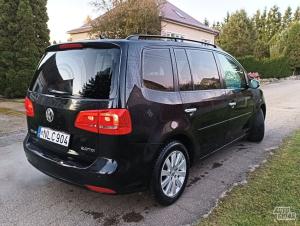 Black Volkswagen Touran 2012 in Kelme, with an engine capacity of 2.00 L and mileage of 326 thousand km for 5100 €, photo 8 on AUTOMOTO.COM.LV