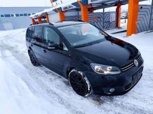 Melns Volkswagen Touran 2012 Marijampole, ar dzinēja tilpumu 1.40 L un nobraukumu 207 tūkst. km par 5350 €, foto  vietnē AUTOMOTO.COM.LV