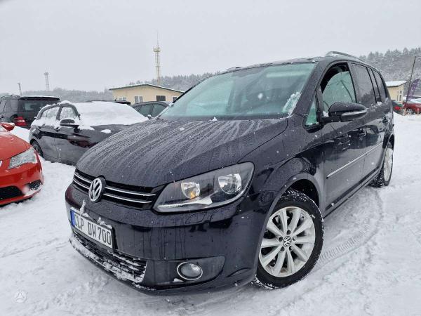 Melns Volkswagen Touran 2012 Viļņa, ar dzinēja tilpumu 1.97 L un nobraukumu 227 tūkst. km par 6399 €, foto 2 vietnē AUTOMOTO.COM.LV