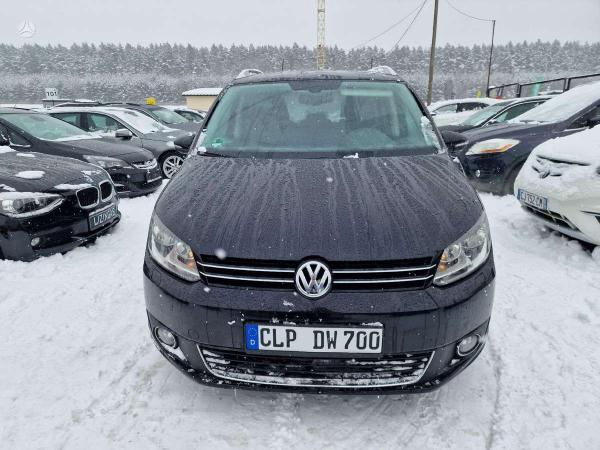 Melns Volkswagen Touran 2012 Viļņa, ar dzinēja tilpumu 1.97 L un nobraukumu 227 tūkst. km par 6399 €, foto 4 vietnē AUTOMOTO.COM.LV