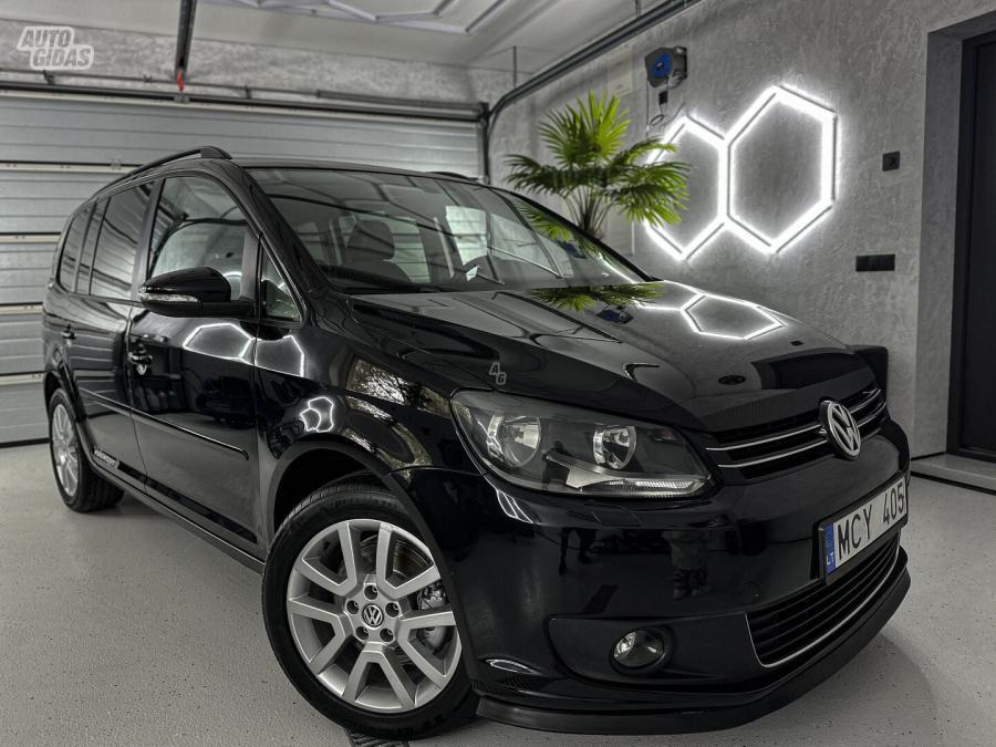 Melns Volkswagen Touran 2012 Kauņa, ar dzinēja tilpumu 2.00 L un nobraukumu 314 tūkst. km par 5350 €, foto 13 vietnē AUTOMOTO.COM.LV