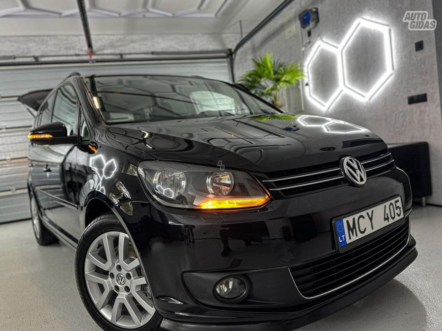 Melns Volkswagen Touran 2012 Kauņa, ar dzinēja tilpumu 2.00 L un nobraukumu 314 tūkst. km par 5350 €, foto 15 vietnē AUTOMOTO.COM.LV