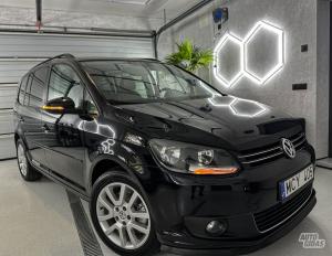 Melns Volkswagen Touran 2012 Kauņa, ar dzinēja tilpumu 2.00 L un nobraukumu 314 tūkst. km par 5350 €, foto 19 vietnē AUTOMOTO.COM.LV