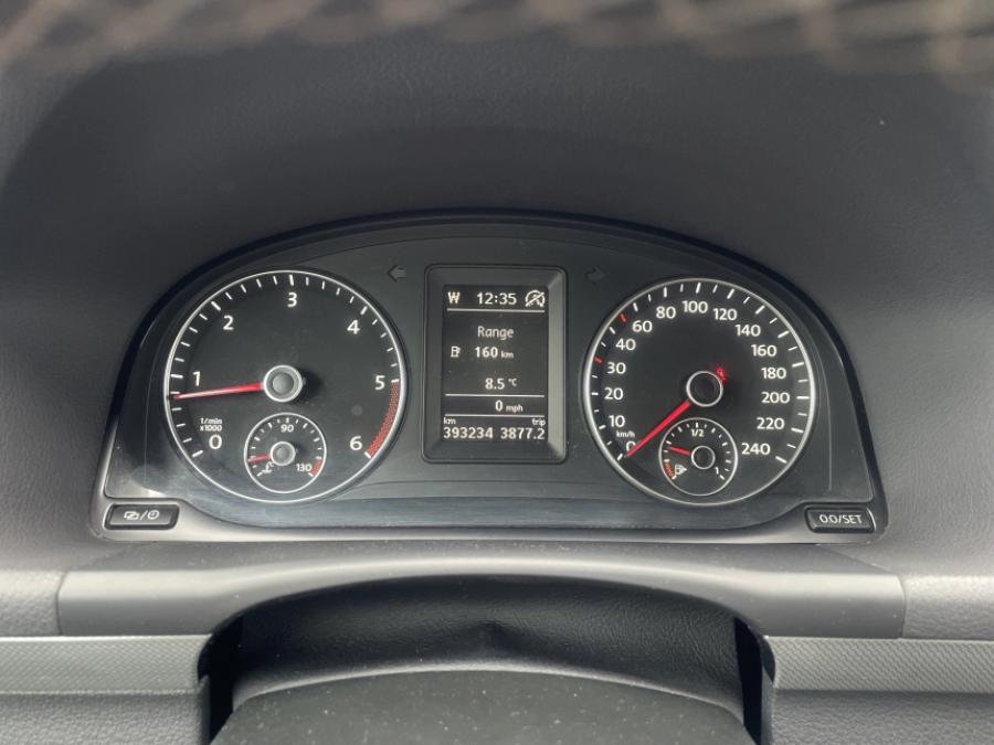 Melns Volkswagen Touran 2012 Rīga, ar dzinēja tilpumu 1.60 L un nobraukumu 393 tūkst. km par 6290 €, foto 22 vietnē AUTOMOTO.COM.LV