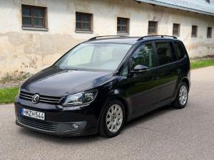 Melns Volkswagen Touran 2012 Viļņa, ar dzinēja tilpumu 0.00 L un nobraukumu 205 tūkst. km par 2800 €, foto 3 vietnē AUTOMOTO.COM.LV