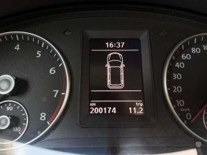 Melns Volkswagen Touran 2012 Viļņa, ar dzinēja tilpumu 0.00 L un nobraukumu 205 tūkst. km par 2800 €, foto 12 vietnē AUTOMOTO.COM.LV