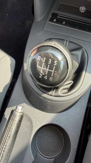 Black Volkswagen Touran 2012 in Marijampole, with an engine capacity of 1.97 L and mileage of 246 thousand km for 6000 €, photo 30 on AUTOMOTO.COM.LV