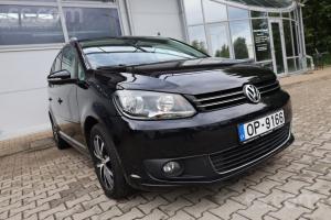 Black Volkswagen Touran 2012 in Riga, with an engine capacity of 1.60 L and mileage of 0 thousand km for 6495 €, photo 6 on AUTOMOTO.COM.LV