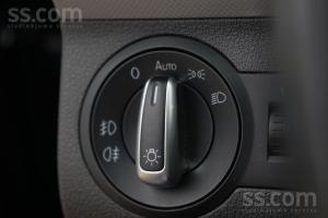 Black Volkswagen Touran 2012 in Riga, with an engine capacity of 1.40 L and mileage of 176 thousand km for 6990 €, photo 19 on AUTOMOTO.COM.LV