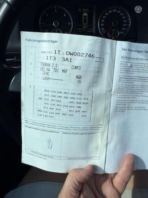 Черный Фольксваген Туран 2012 в Юрбаркас, объемом двигателя 1.97 л и пробегом 220 тыс. км за 4990 €, фото 24 на AUTOMOTO.COM.LV