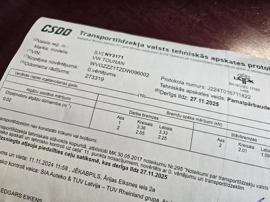 Черный Фольксваген Туран 2013 в Екабпилс, объемом двигателя 1.60 л и пробегом 274 тыс. км за 6690 €, фото 32 на AUTOMOTO.COM.LV