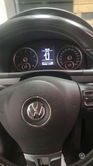 Melns Volkswagen Touran 2013 Kauņa, ar dzinēja tilpumu 1.39 L un nobraukumu 234 tūkst. km par 5100 €, foto 7 vietnē AUTOMOTO.COM.LV