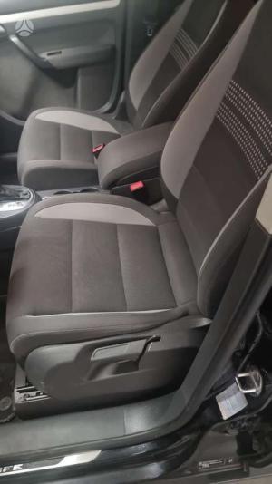 Melns Volkswagen Touran 2013 Kauņa, ar dzinēja tilpumu 1.39 L un nobraukumu 234 tūkst. km par 5100 €, foto 8 vietnē AUTOMOTO.COM.LV