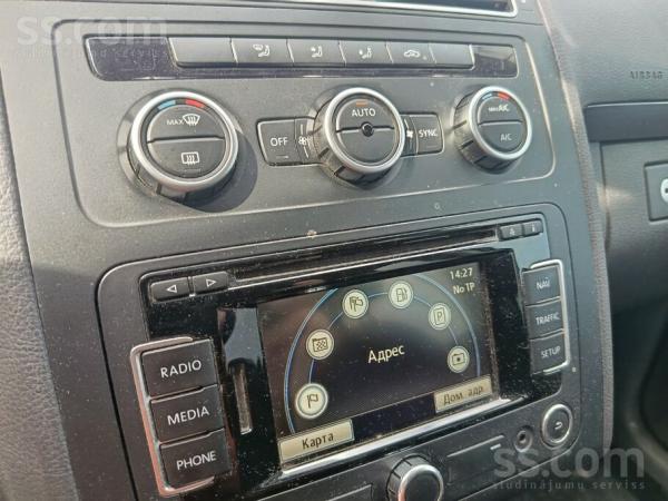 Melns Volkswagen Touran 2013 Rīga, ar dzinēja tilpumu 2.00 L un nobraukumu 300 tūkst. km par 3800 €, foto 9 vietnē AUTOMOTO.COM.LV