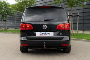 Black Volkswagen Touran 2013 in Vilnius, with an engine capacity of 1.39 L and mileage of 219 thousand km for 6600 €, photo 5 on AUTOMOTO.COM.LV