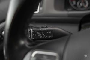 Black Volkswagen Touran 2013 in Vilnius, with an engine capacity of 1.39 L and mileage of 219 thousand km for 6600 €, photo 22 on AUTOMOTO.COM.LV