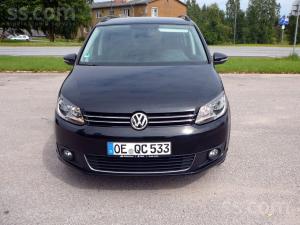 Black Volkswagen Touran 2013 in Cesis, with an engine capacity of 1.60 L and mileage of 0 thousand km for 7200 €, photo 7 on AUTOMOTO.COM.LV