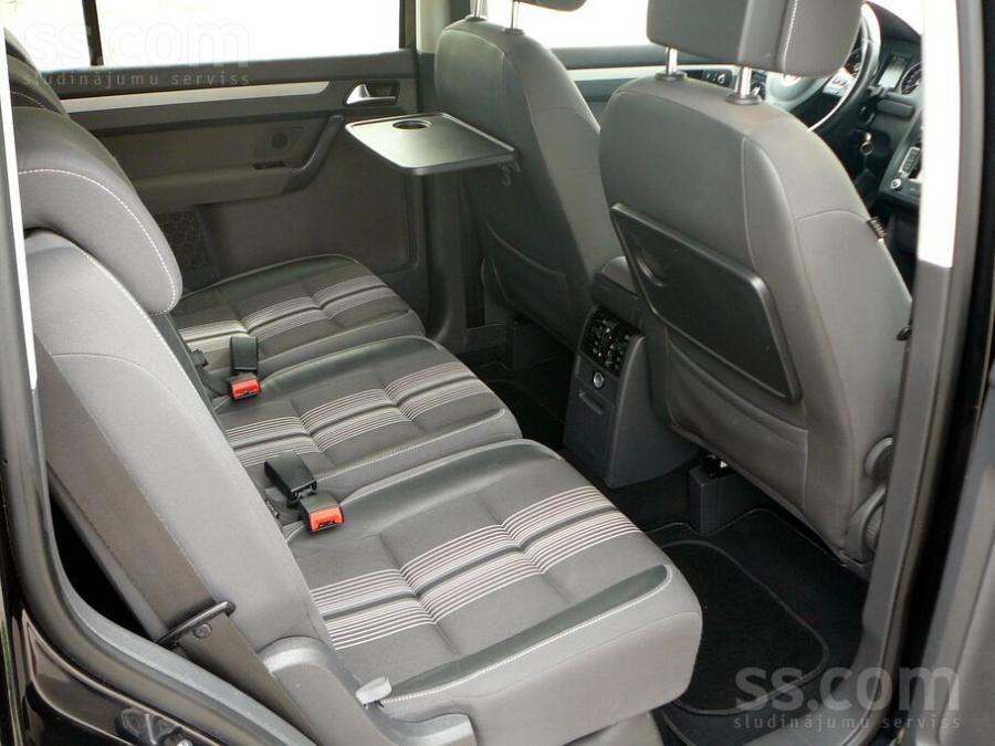 Black Volkswagen Touran 2013 in Cesis, with an engine capacity of 1.60 L and mileage of 0 thousand km for 7200 €, photo 12 on AUTOMOTO.COM.LV