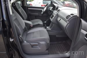 Melns Volkswagen Touran 2013 Kuldīga, ar dzinēja tilpumu 1.60 L un nobraukumu 0 tūkst. km par 5750 €, foto 6 vietnē AUTOMOTO.COM.LV