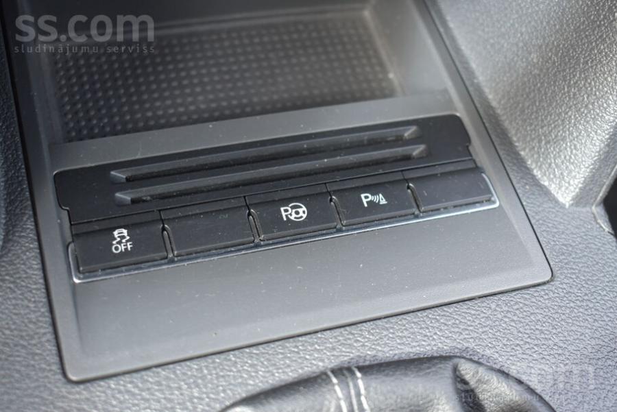 Melns Volkswagen Touran 2013 Kuldīga, ar dzinēja tilpumu 1.60 L un nobraukumu 0 tūkst. km par 5750 €, foto 11 vietnē AUTOMOTO.COM.LV