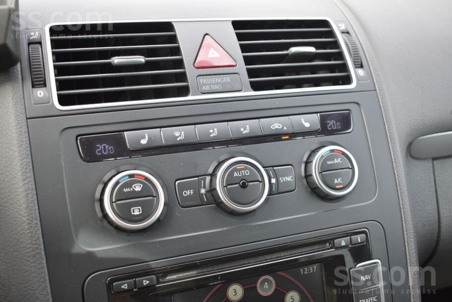 Melns Volkswagen Touran 2013 Kuldīga, ar dzinēja tilpumu 1.60 L un nobraukumu 0 tūkst. km par 5750 €, foto 14 vietnē AUTOMOTO.COM.LV