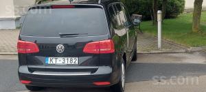 Melns Volkswagen Touran 2013 Rīga, ar dzinēja tilpumu 2.00 L un nobraukumu 353 tūkst. km par 3900 €, foto 3 vietnē AUTOMOTO.COM.LV