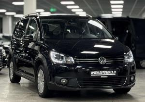Melns Volkswagen Touran 2014 Klaipėda, ar dzinēja tilpumu 2.00 L un nobraukumu 183 tūkst. km par 8950 €, foto 30 vietnē AUTOMOTO.COM.LV