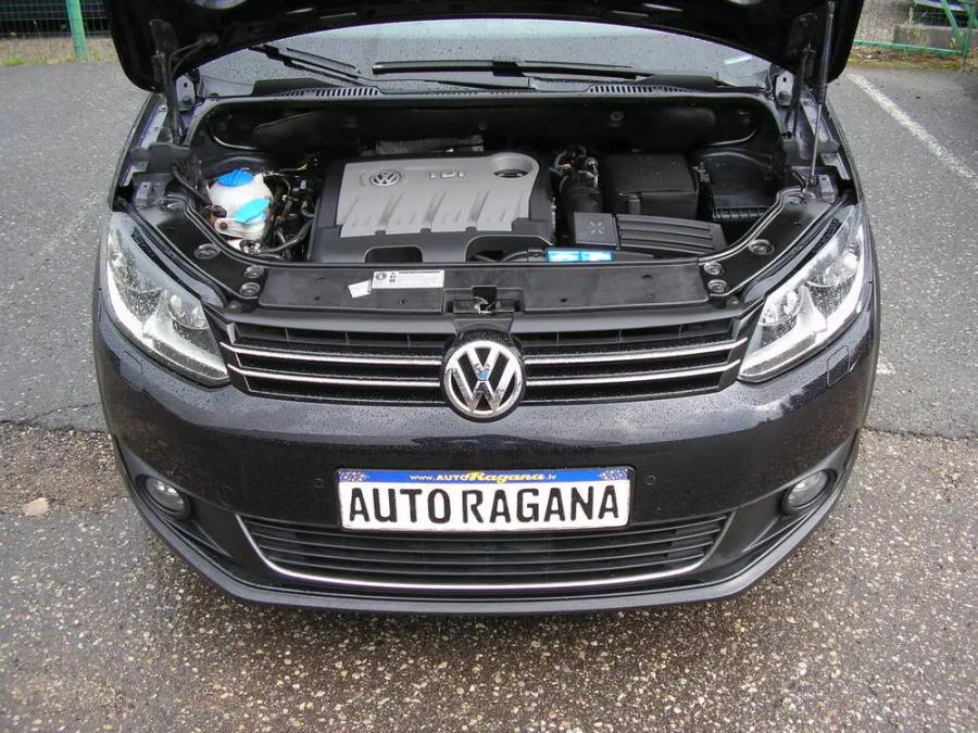 Melns Volkswagen Touran 2014 Sigulda, ar dzinēja tilpumu 2.00 L un nobraukumu 263 tūkst. km par 7750 €, foto 31 vietnē AUTOMOTO.COM.LV