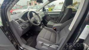 Black Volkswagen Touran 2014 in Riga, with an engine capacity of 1.20 L and mileage of 220 thousand km for 6500 €, photo 13 on AUTOMOTO.COM.LV