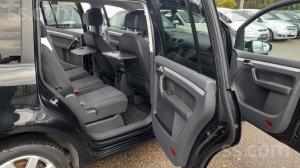 Black Volkswagen Touran 2014 in Riga, with an engine capacity of 1.20 L and mileage of 220 thousand km for 6500 €, photo 35 on AUTOMOTO.COM.LV