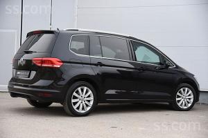 Melns Volkswagen Touran 2015 Tukums, ar dzinēja tilpumu 2.00 L un nobraukumu 223 tūkst. km par 11990 €, foto 5 vietnē AUTOMOTO.COM.LV