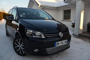 Melns Volkswagen Touran 2015 Kauņa, ar dzinēja tilpumu 2.00 L un nobraukumu 230 tūkst. km par 7650 €, foto 33 vietnē AUTOMOTO.COM.LV